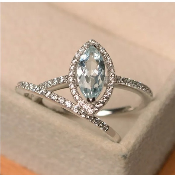 Jewelry | Rt Beautiful Twopiece Fancy Classic Ring Set | Poshmark